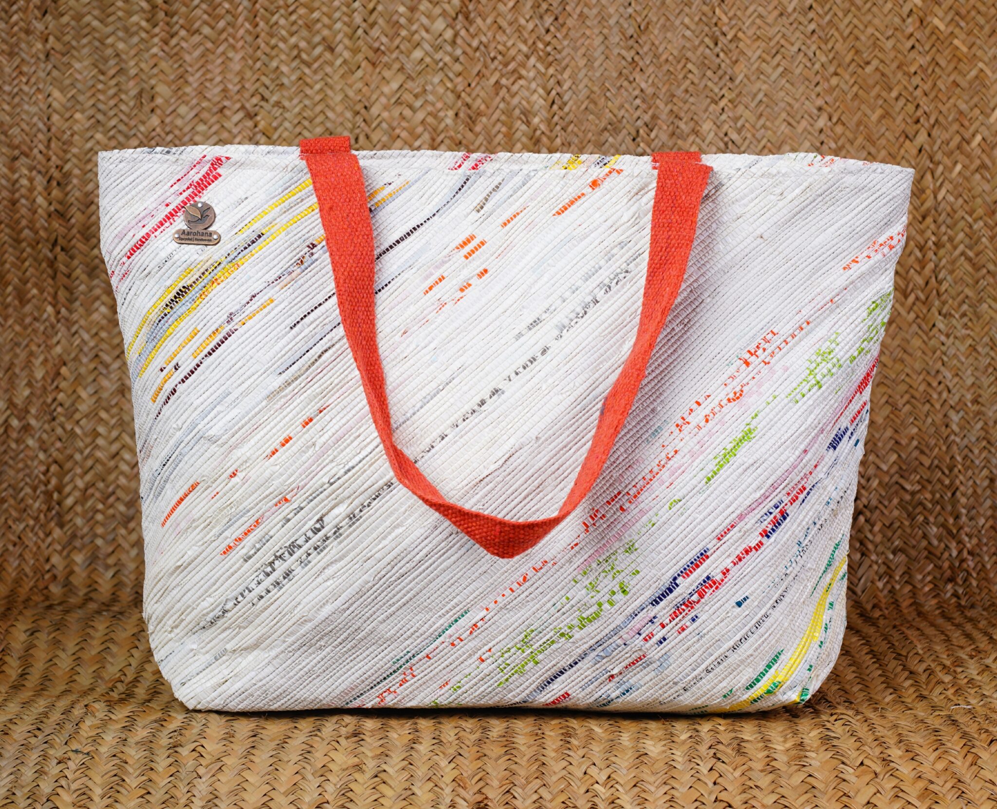 This Pune-based entrepreneur makes bags out of waste plastic with ...
